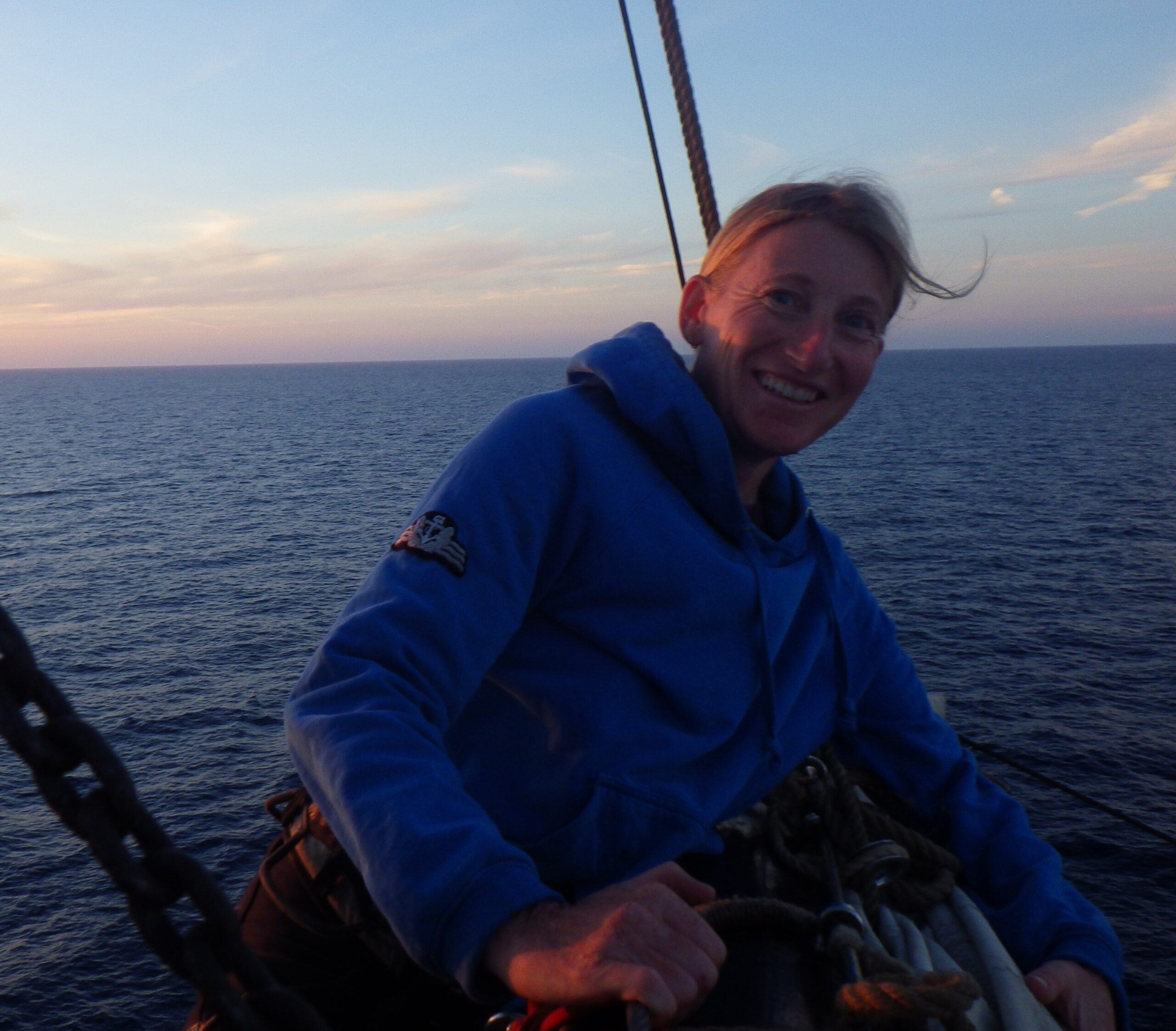 Wir stellen vor: Kapitäne - STS Brigg ROALD AMUNDSEN Wir stellen vor: Kapitäne - STS Brigg ROALD AMUNDSEN